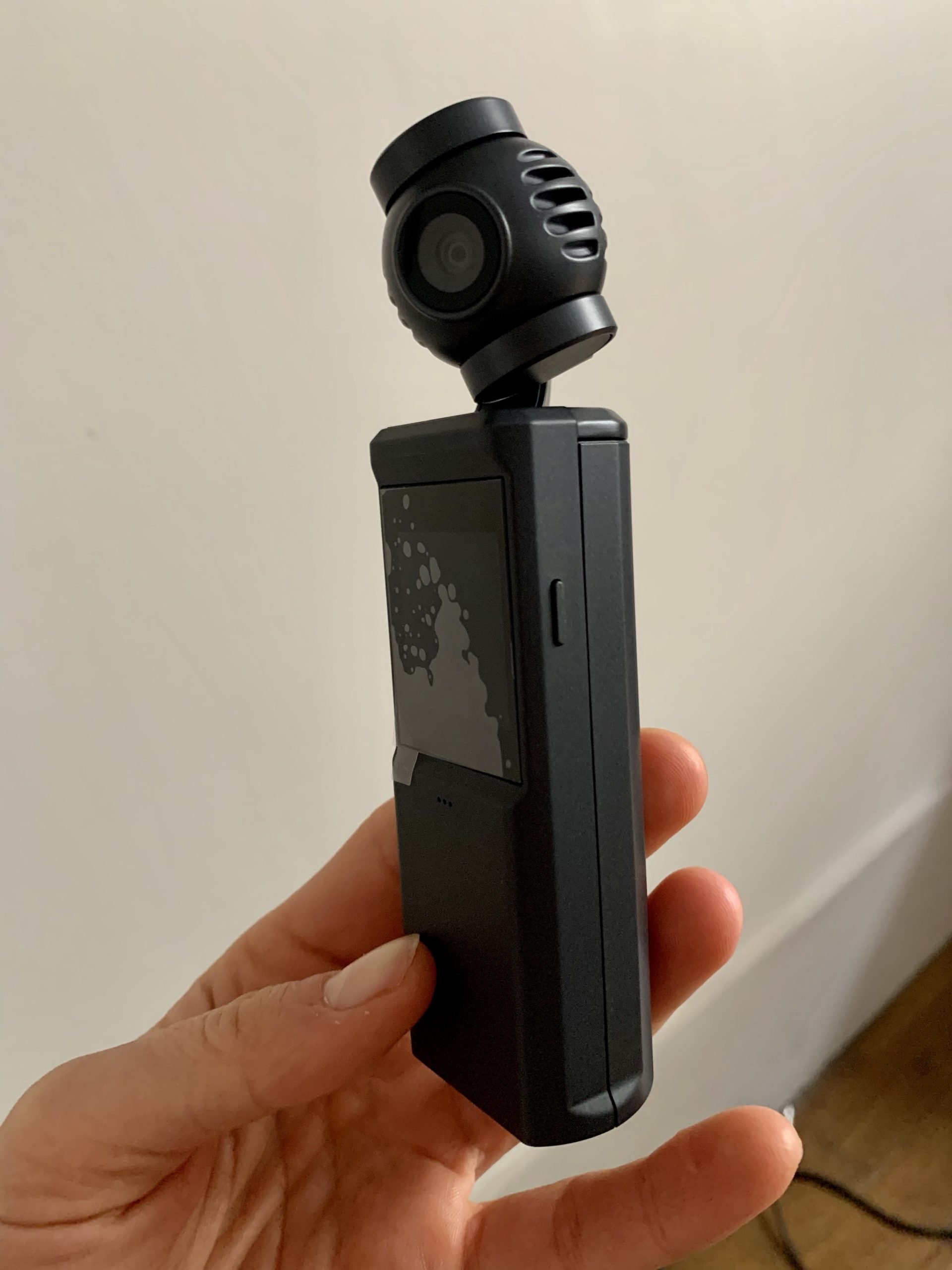 PNJ lance la PNJ POCKET, sa nouvelle caméra 4K - Stay Tuned For Life